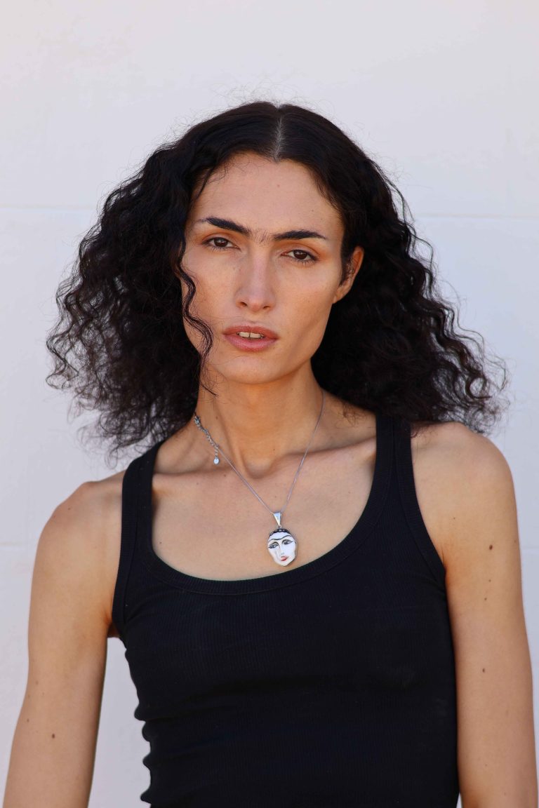 Mina Serrano – Talent On The Road